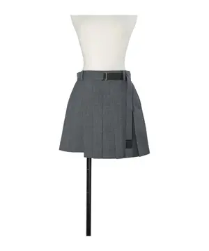 Sacai Belted Pleated Shorts - Grey