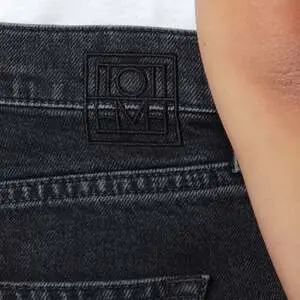 TOTEME Multi-pocket Jeans