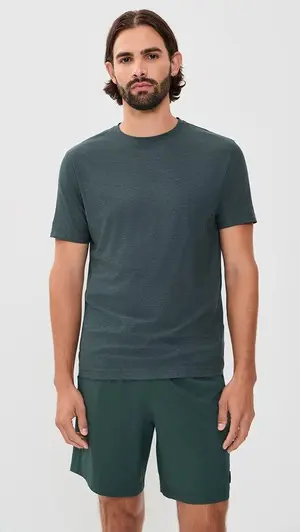 Vuori Strato Tech Tee - Hemlock Heather