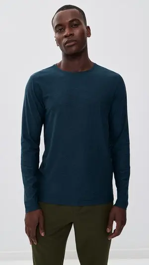 Vuori Strato Tech Tee - Navy Heather