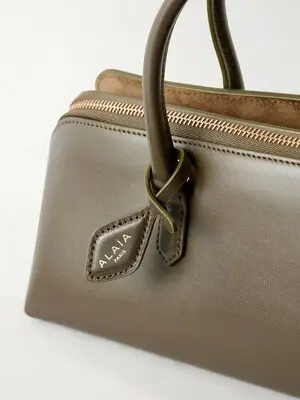 Alaïa Delta Leather Mini Bag - Green