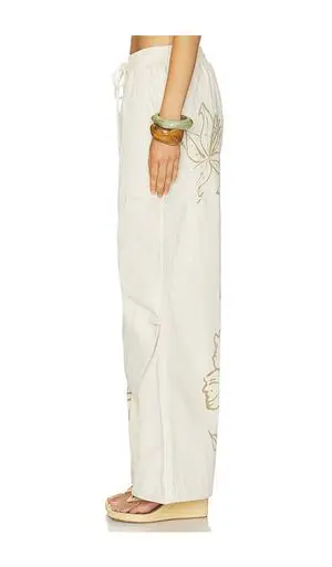 JULIET JOHNSTONE Cotton Parachute Pants With Floral Graphic - Cream