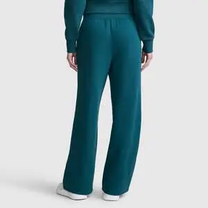 Champion Wide Leg Fleece Sweatpants With Embroidered Logo