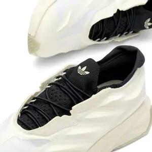 Adidas Terra Mono Lightstrike Sneaker