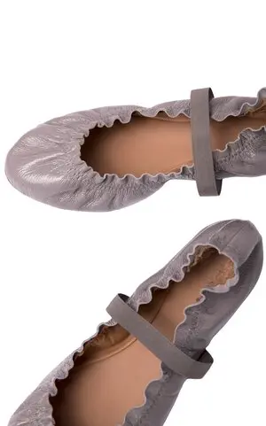 ODISSI Flora Patent Leather Ballerina Flats - Grey
