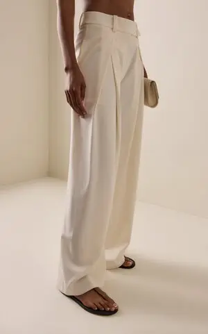 FAVORITE DAUGHTER Pleats For Days Crepe Wide-leg Pants