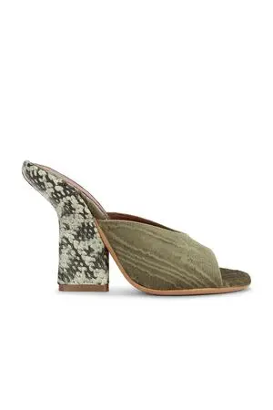 Dries Van Noten Rounded Toe Slide Mule In Teal - Green