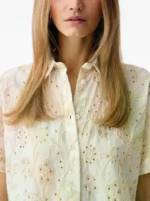 VICOLO Broderie Anglaise Short-sleeve Shirt