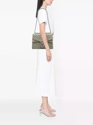 Gucci 2016-2026 Medium Gg Supreme Dionysus Shoulder Bag - Neutrals