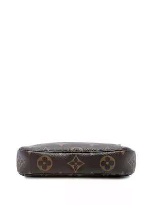 LOUIS VUITTON 2021 Monogram Mini Pochette Accessoires Handbag - Brown