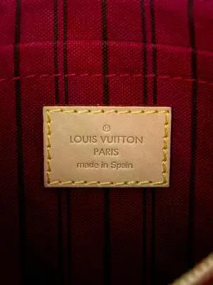 LOUIS VUITTON 2014 Monogram Neverfull Mm Pouch