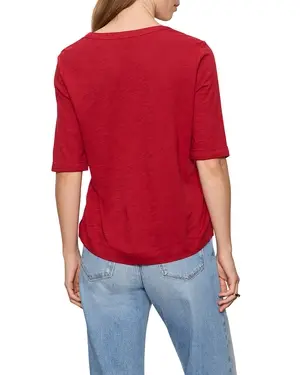 Sanctuary Dolce Notch Neck Tee - Red Berry