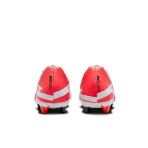 Nike Mercurial Vapor 15 Academy Ag Low-top Sneakers - Black/white