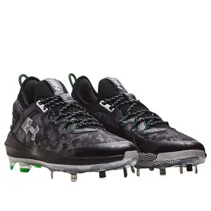 Under Armour Harper Low St Athletic Cleats