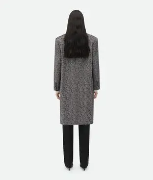 Bottega Veneta Lapel Long-sleeved Coat