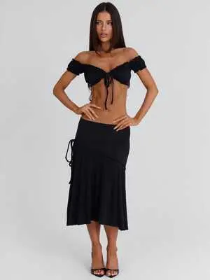 OUTCAST Arrielle Crop Top