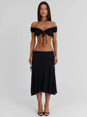 OUTCAST Arrielle Crop Top