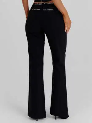 OUTCAST Jemma Pant