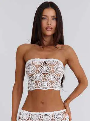 OUTCAST Amie Crop Top