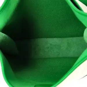 Hermès Evelyne Bag Gen Iii Toile And Leather Gm - Green