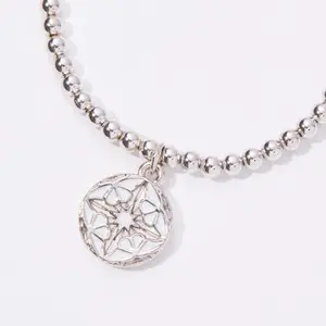 &LIVY White Butterflies Stretch Beaded Bracelet