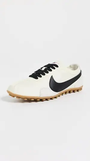 Nike Moon Shoe Og Sneakers