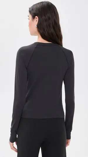 Vuori Surge Seamless Tee