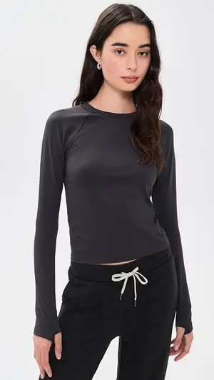 Vuori Surge Seamless Tee