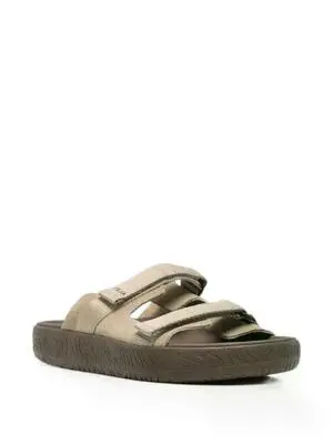VEJA Arpoador Sandals