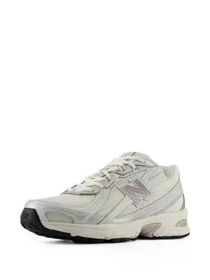 NEW BALANCE 740 Sneakers