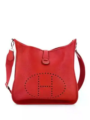 Hermès Evelyne Bag Gen Iii Clemence Gm Crossbody Bag - Red