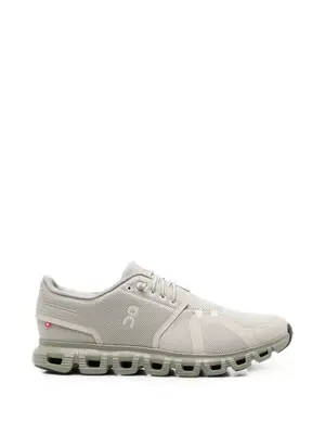 On 6 Sneakers