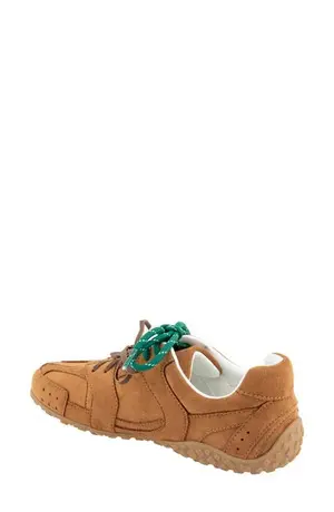 Bcbgmaxazria Offry Sneaker - Tan