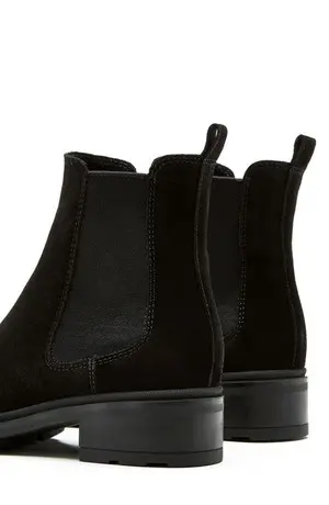 La Canadienne Salma Chelsea Boot - Black Suede