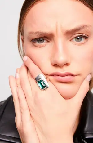 UNODE50 Sterling Plated Ring With Green Crystal