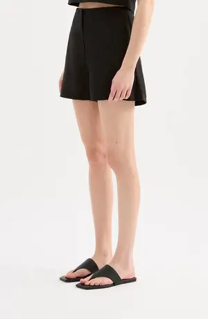 Nude Lucy Marli Linen Short