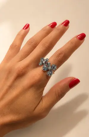 LA MENO Drusy Quartz Flower Ring