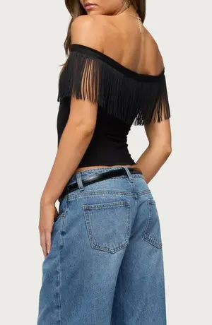 EDIKTED Catelina Fringe Off The Shoulder Top