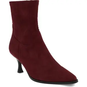 Mia Aletta Pointed Toe Bootie Wine