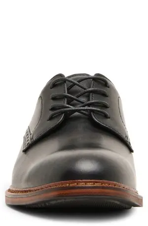 Steve Madden Enzoo Wingtip Derby