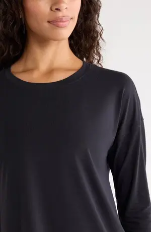 Zella Breathe Long Sleeve Performance T-shirt - Black
