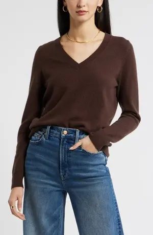 Nordstrom V-neck Cashmere Sweater - Brown Mole