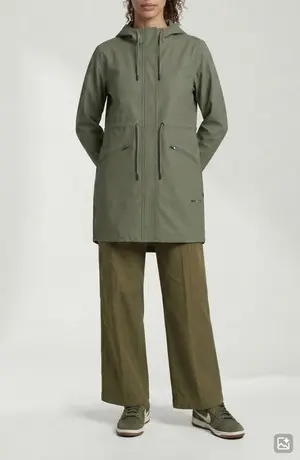NOIZE Sibil Hooded Water Repellent Jacket - Sage