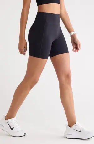 Zella Studio Luxe Pocket Bike Shorts - Black