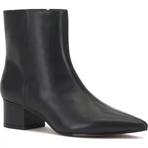 VINCE CAMUTO Kebrah Bootie