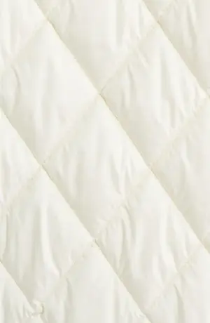 Bernardo Diamond Quilted Hooded Liner Jacket - Vanilla Ice