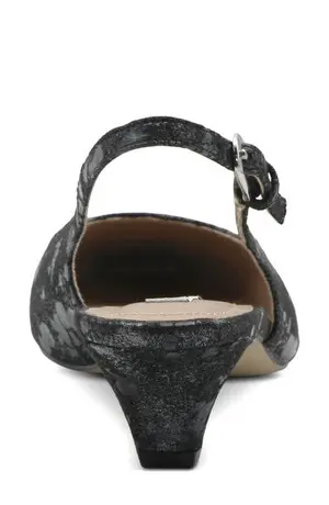 CHARLES DAVID Ficken Slingback Pump - Black-leopard Print