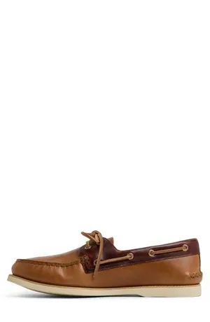 Sperry Gold Cup Authentic Original 2-eye Boat Shoe