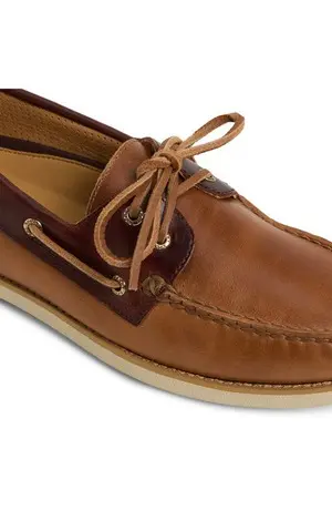 Sperry Gold Cup Authentic Original 2-eye Boat Shoe