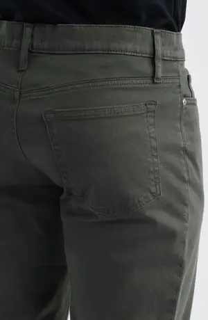 FRAME Modern Straight Leg Jeans